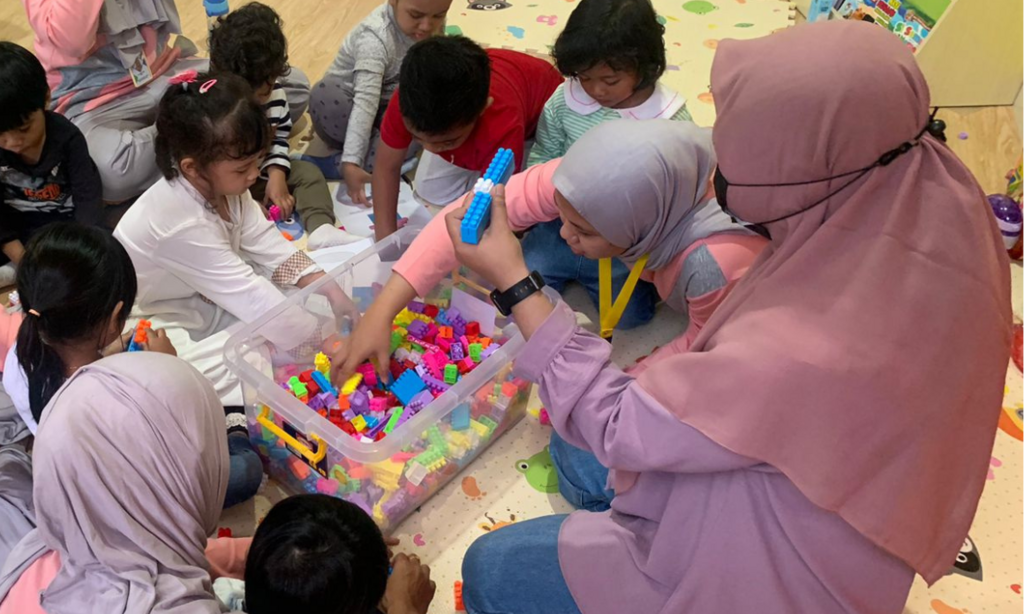 BRIGHT SCOPE ISLAMIC SCHOOL - Fun, learn, and be great kids!